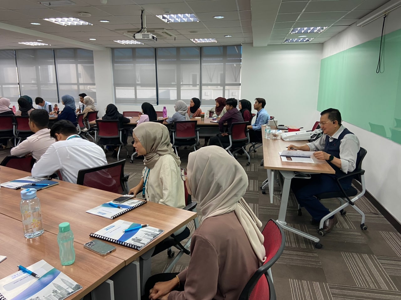[HRD Corp Claimable Course] Soft Selling Skills for New Tellers ...
